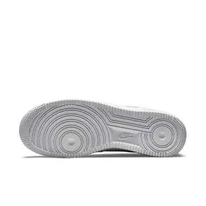 Nike Force 1 '07 Sneakers