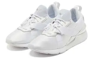 PUMA Muse X3 Low Top Sneakers - White/silver