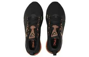 PUMA Xetic Halflife Lenticular Low Top Sneakers