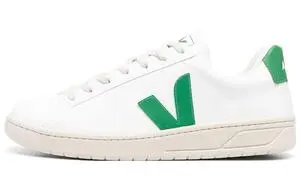 VEJA Urca Cwl Sneakers - White/emerald