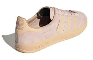 Adidas Broomfield Low Top Sneakers - Pink