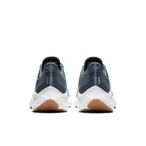 Nike Zoom Winflo 7 Athletic Sneakers - Blue/grey/white