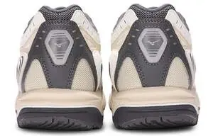 Mizuno Wave Orion Low Top Sneakers