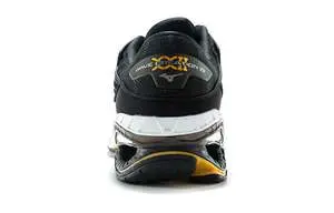 Mizuno Wave Creation 22 Athletic Sneakers - Black
