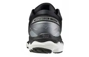 Mizuno Wave Sky 4 Running Shoes