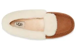 UGG Dakota Spill Seam Slipper