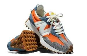 NEW BALANCE 327 Sneakers - Blue/orange