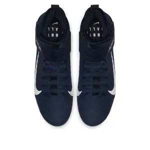 Nike Alpha Menace Pro 2 Mid Football Cleats