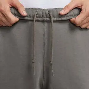 Nike Solo Swoosh Cuffed Fleece Trousers