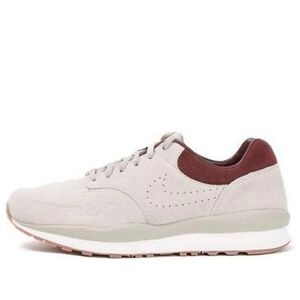 Nike Safari Deconstruct Sneakers