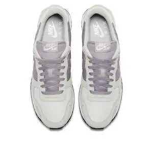 Nike Vortex Sneakers - Grey/white
