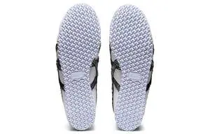 Onitsuka Tiger Mexico 66 Low Top Sneakers - White/black/silver