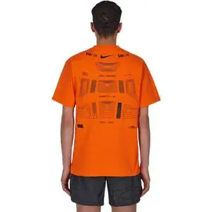 Nike Nrg Ispa Graphic Tee - Default Color