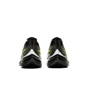 Nike Zoom Gravity Sneakers - Black