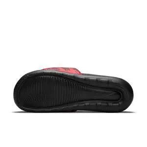 Nike Victori One Slide