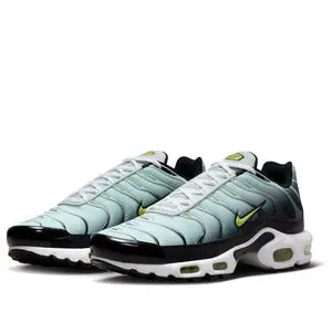Nike Max Plus Sneakers - Black/bright Cactus/light Silver