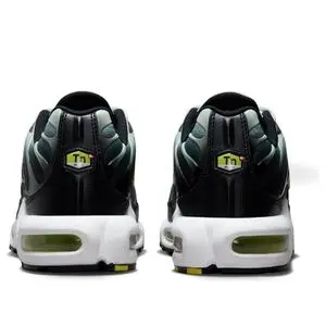 Nike Max Plus Sneakers - Black/bright Cactus/light Silver