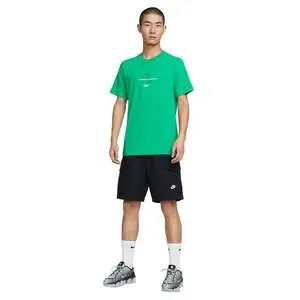 Nike Club T-shirt