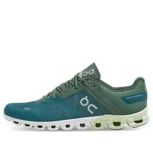 On Cloudflow Athletic Sneakers
