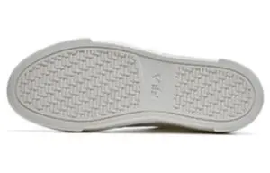 FILA Sandwich Low Top Sneakers