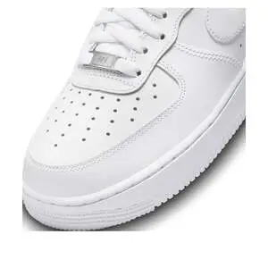 Nike Force 1 Low Flyease Sneakers