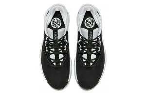 Nike Pg 3 Tb Low Top Sneakers - Black