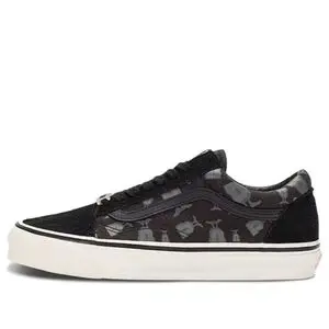 VANS Vans X Undefeated Old Skool Sneakers Black