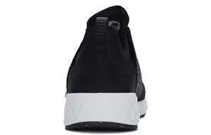 NEW BALANCE Fresh Foam Sneakers