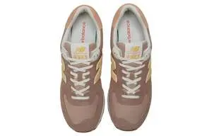 NEW BALANCE 574 "light Soft Yellow" Sneakers - Brown
