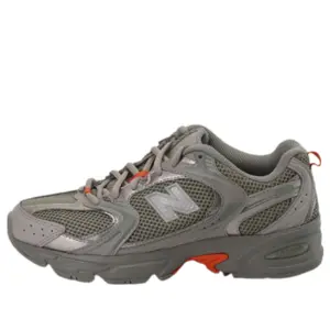 NEW BALANCE 530 Utility Pack Sneakers