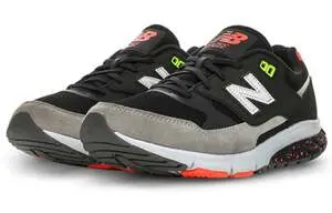 NEW BALANCE 530 Series Low Top Athletic Sneakers - Black/gray