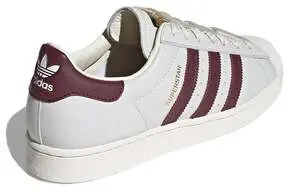 Adidas Superstar Sneakers - White/brown