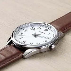 Casio Mtp-v005l-7b4 Analog Dress Watch With Brown Leather Strap