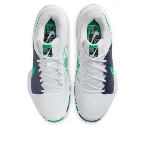 Nike Zoom Challenge Sneakers