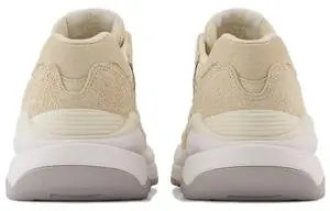 NEW BALANCE 57/40 Low Top Sneakers - Cream
