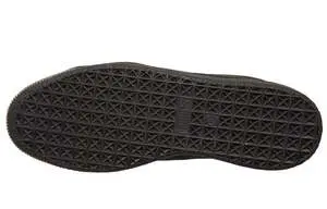 PUMA Naturel X Clyde Fashion Sneaker - Black