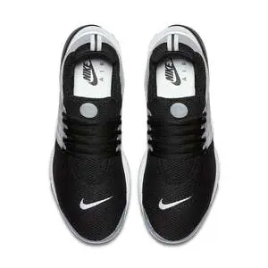 Nike Presto Sneakers - Black/grey