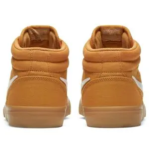 Nike Charge Mid Premium Sb Sneakers