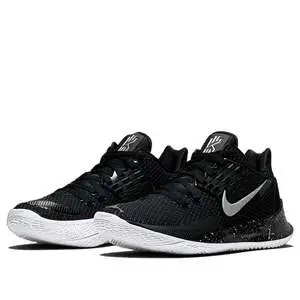 Nike Kyrie Low 2 Athletic Sneakers