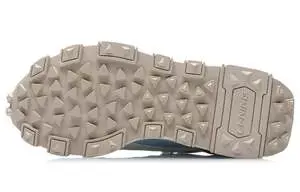 LI-NING Chasing Sneakers