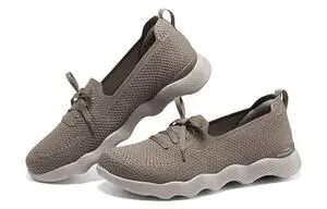 Sketchers Massage Fit Lite Intrigue Sneakers