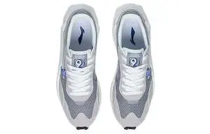LI-NING Eternal 92 Low Top Sneakers