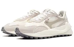 LI-NING Eternal 92 Low Top Sneakers