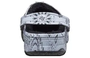CROCS Classic Clogs With Bandana Print - Grey