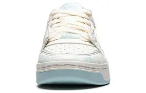 LI-NING Yuebai Skateboarding Sneakers