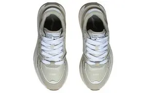 LI-NING 001 Moment V2 Sneakers