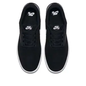 Nike Fokus Skate Sneakers