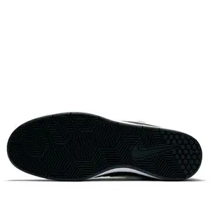 Nike Fokus Skate Sneakers