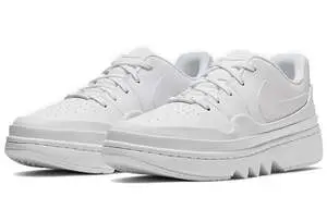 JORDAN 1 Jester Xx Low Laced Sneakers - White