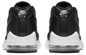 Nike Max Invigor Sneakers - Black/silver/white